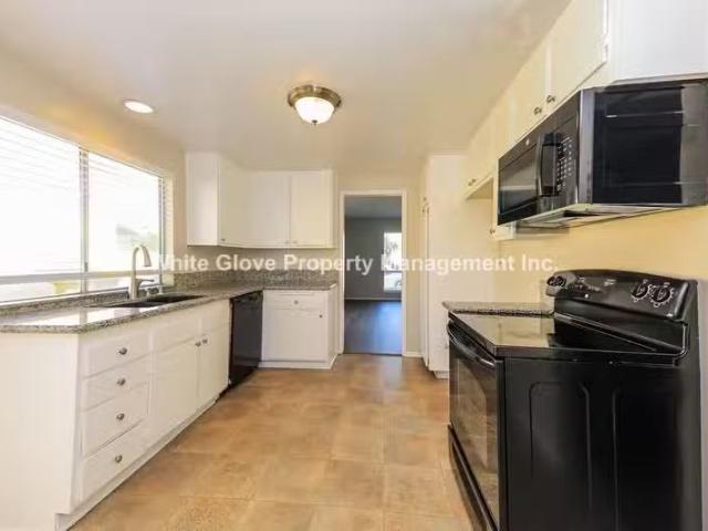 1852 Lotus Pl Houses in Brea, CA