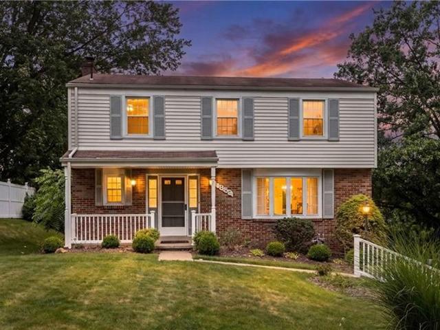 1852 Patricia Dr, South Park, PA 15129