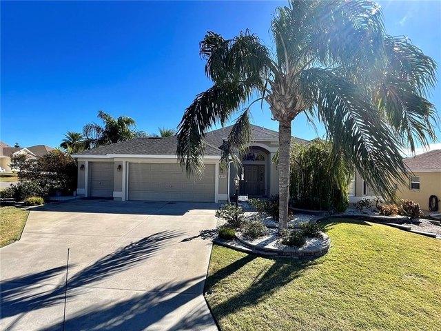 1852 Sassparilla Way, The Villages, FL 32162