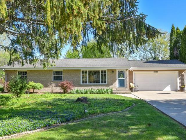 18530 Arden Ave, Brookfield, WI 53045