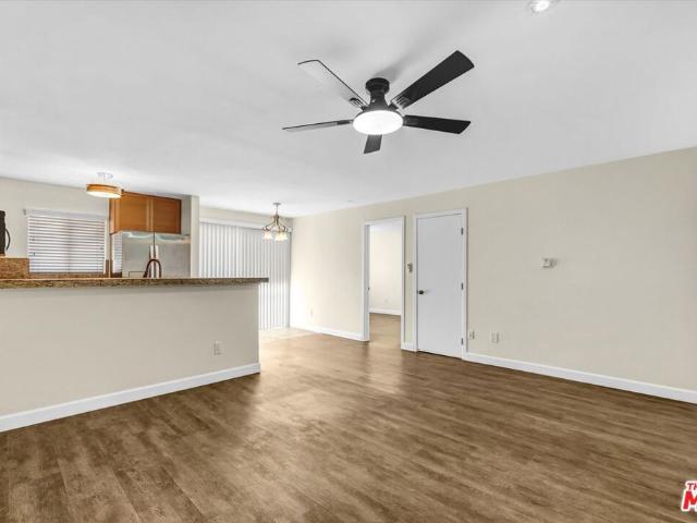 18530 Hatteras Street 226
