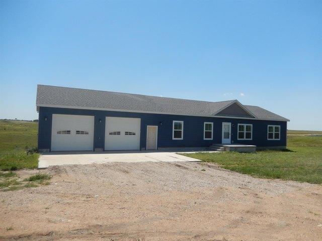 18534 Aileen Ave, Russell, KS 67665