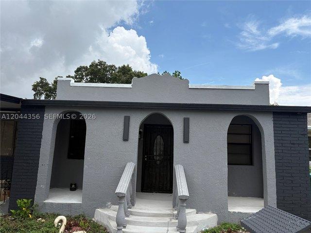 1853 NW 47th St, Miami, FL 33142