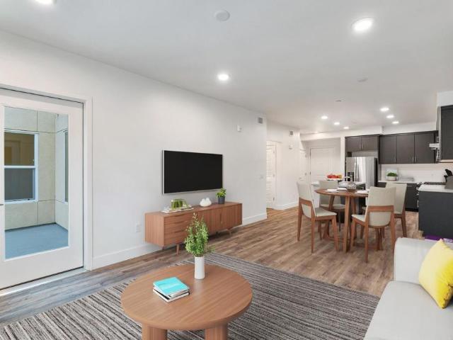 1853 Almaden Road 303