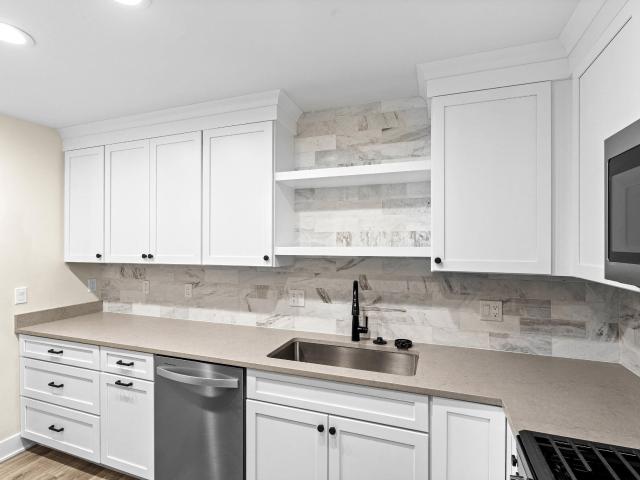 1853 Burgundy St, Schererville, IN 46375 | Compass