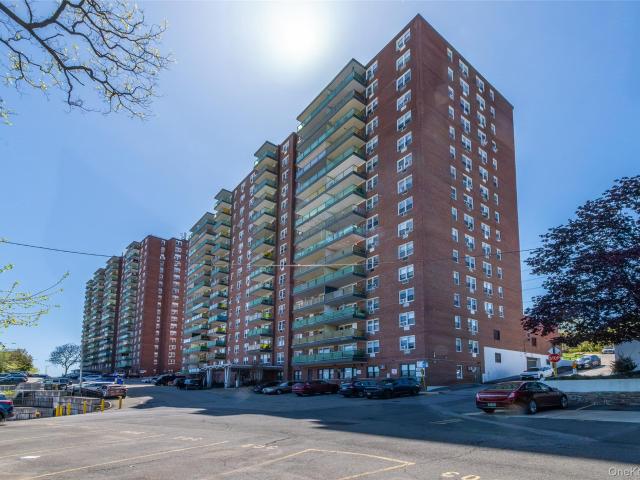 1853 Central Park Avenue 10E