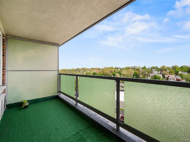1853 Central Park Avenue 5J