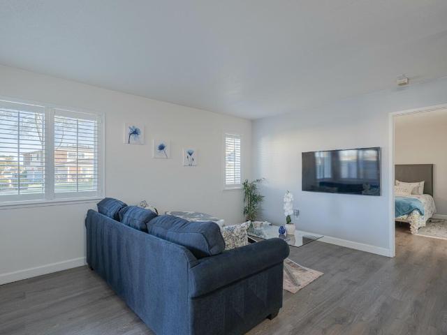 1853 Cherokee Drive # 1