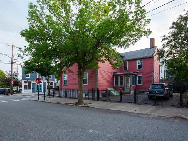 185 Carpenter Street 2