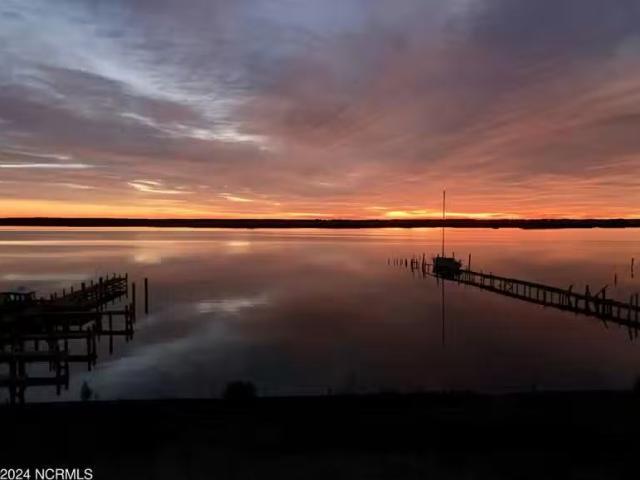 185 Cason Point Road, Knotts Island, NC 27950