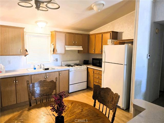 185 Cedar Parkway