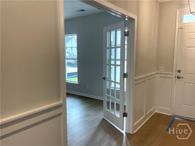 185 Champlain Drive