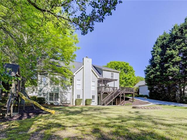 185 Amberbrook Cir, Grayson, GA 30017 | MLS #7800
