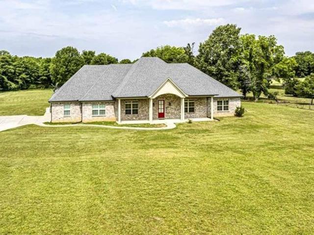 185 Belmont Rd, Mason, TN 38049