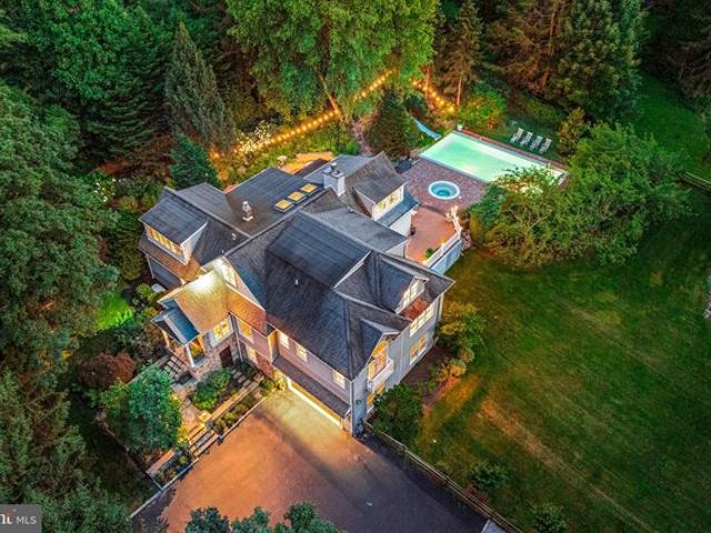185 Biddulph Rd, Wayne, PA 19087