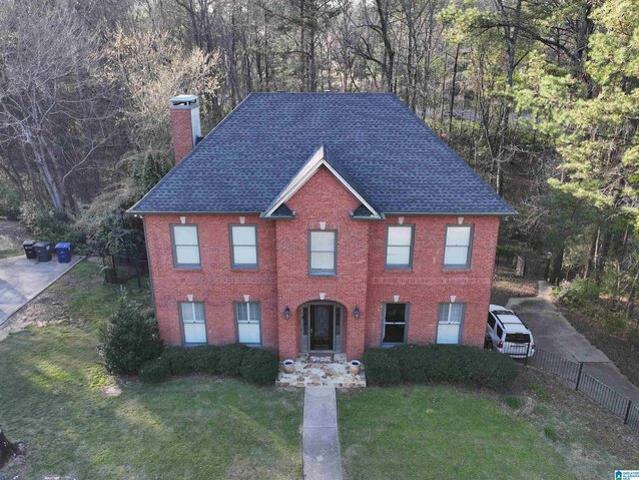 185 Brook Trace Dr, Hoover, AL 35244
