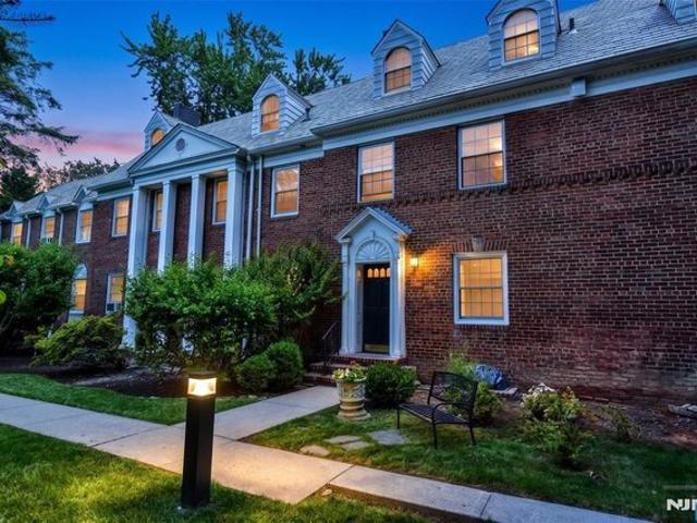 185 E Palisade Ave Apt B1B, Englewood, NJ 07631