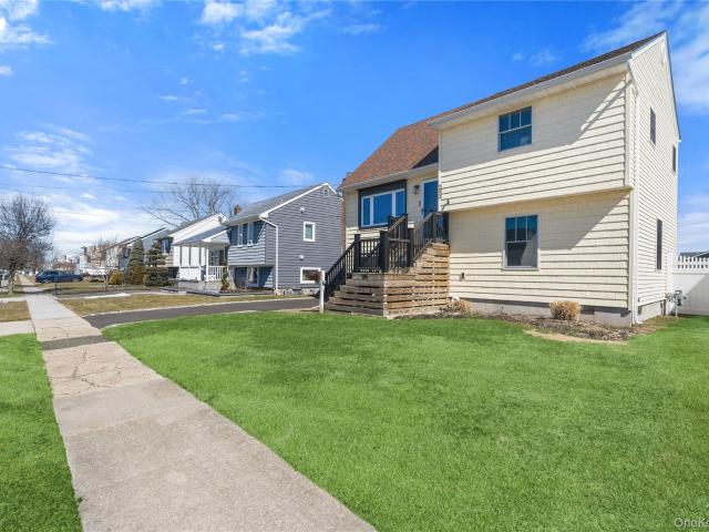 185 East Drive