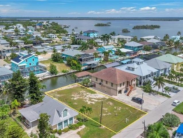 185 Egret St Lot 12, Fort Myers Beach, FL 33931