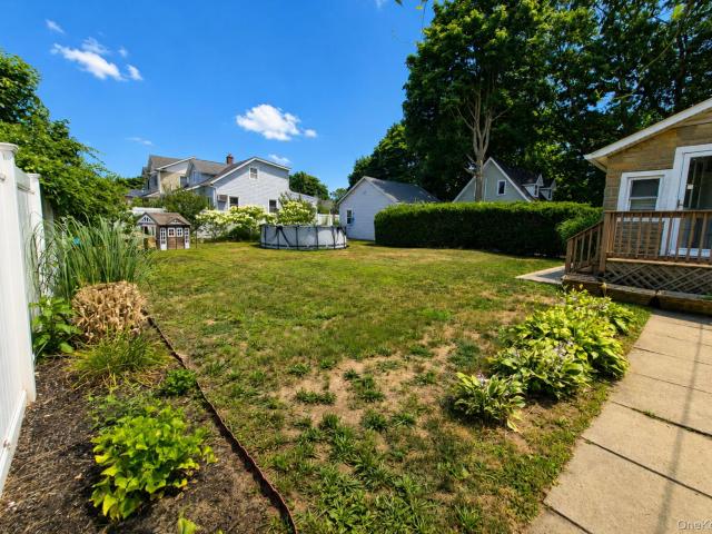 185 Ferndale Boulevard