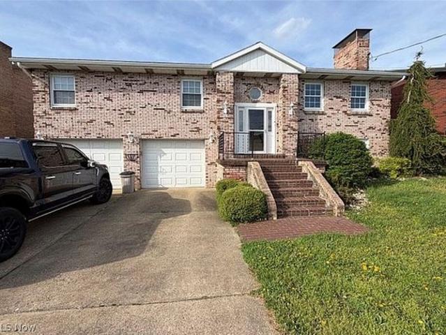 185 Kanawha Rd, Weirton, WV 26062