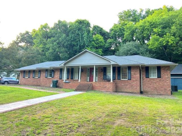 185 Hillcrest Ave SE, Concord, NC 28025