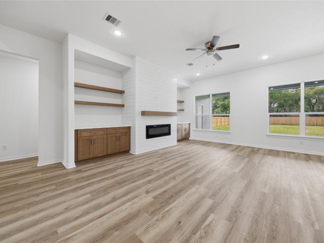 185 Oak Cluster Drive