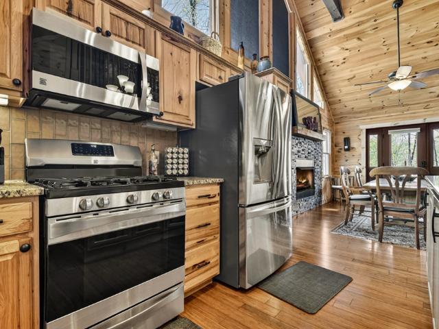 185 Locust Ln, Morganton, GA 30560 | MLS #429718