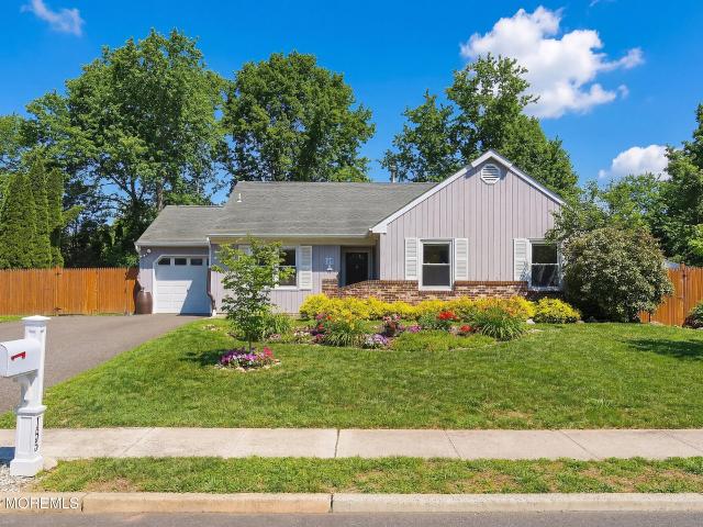 185 Liberty Bell Rd, Toms River, NJ 08755 | MLS #22608
