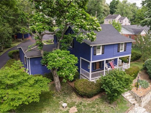 185 Mordington Ave, Charles Town, WV 25414