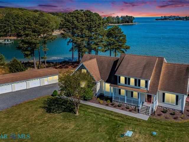 185 Marlin Pl, Wicomico Church, VA 22473