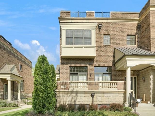 185 N Hickory Ave, Arlington Heights, IL 60004