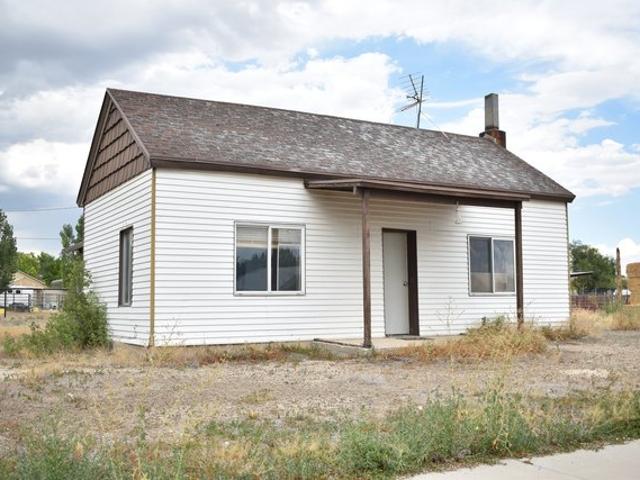 185 S 100 E, Castle Dale, UT 84513