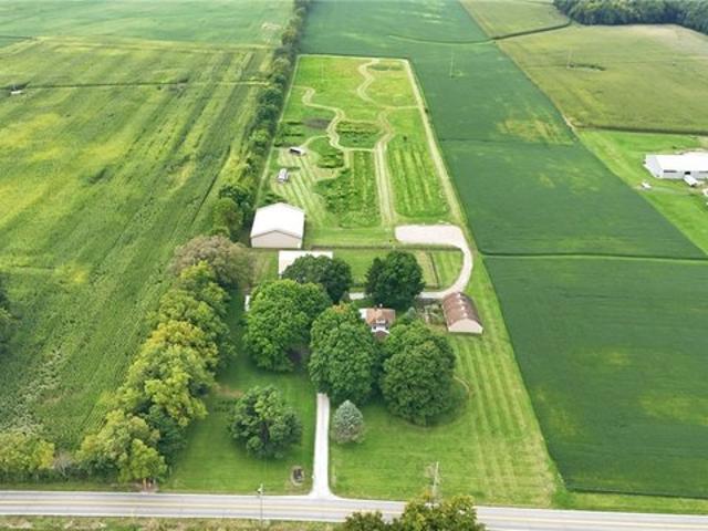 185 S Valley Rd, Xenia, OH 45385