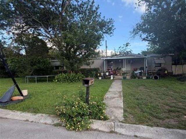 185 S West End Ave, New Braunfels, TX 78130