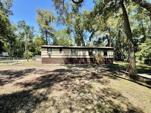 185 SE 932nd St, Old Town, FL 32680