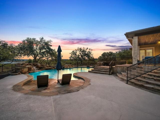 185 Shimmering Shore Ct, Spring Branch, TX 78070 | MLS #4827