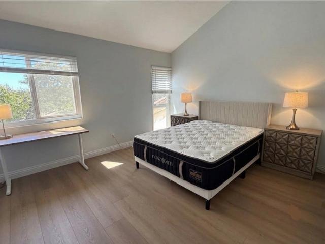 185 sqft Private Bedroom with Renovated Bathroom