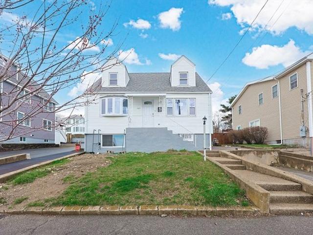 185 Suffolk Ave, Revere, MA 02151