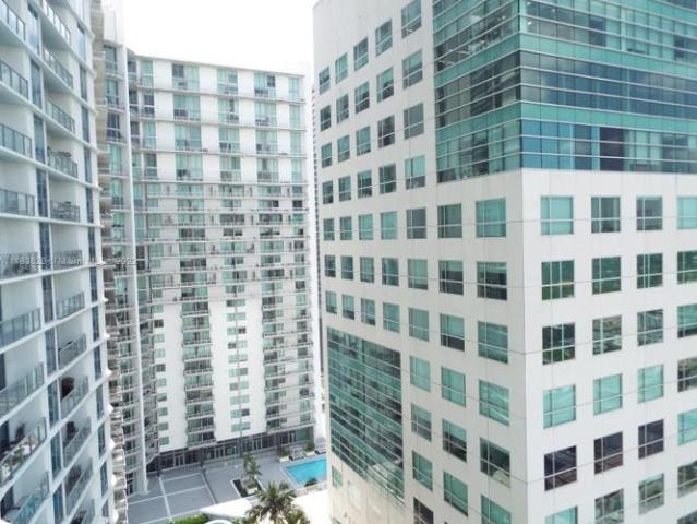 185 SW 7th St #2202 Miami, FL 33130