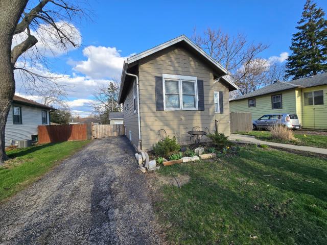 185 Pick Ave, Elmhurst, IL 60126 | MLS #12565 | Compass