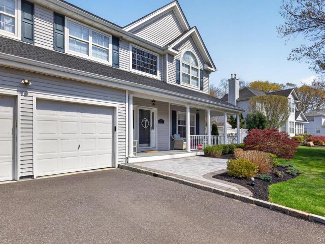 185 Plymouth Boulevard