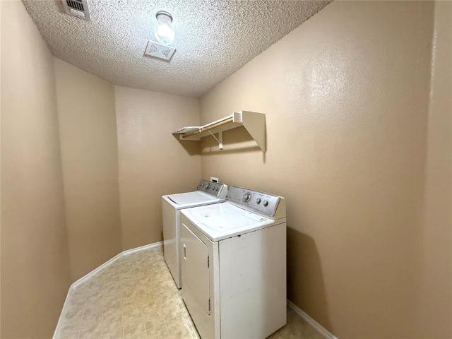 185 Rolling Court