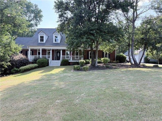 185 Woodland Ter, Jefferson, GA 30549
