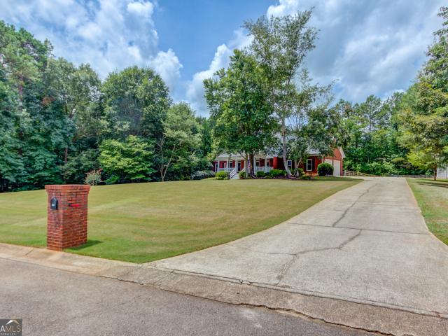 185 Woodland Terrace