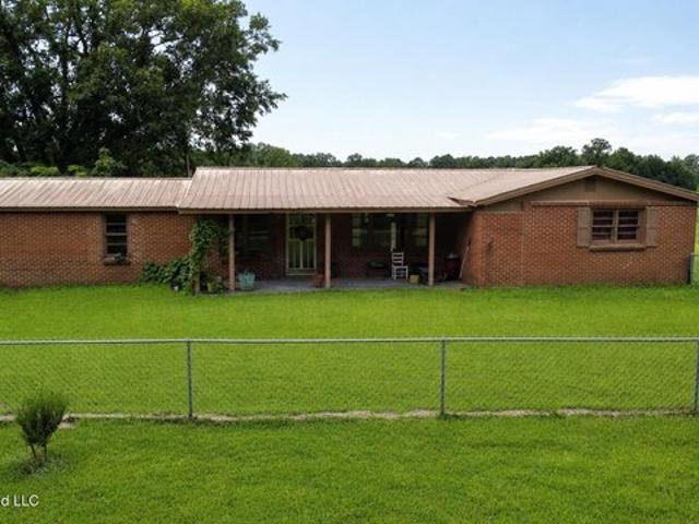 185 Woodrow Ezell Rd, Conehatta, MS 39057