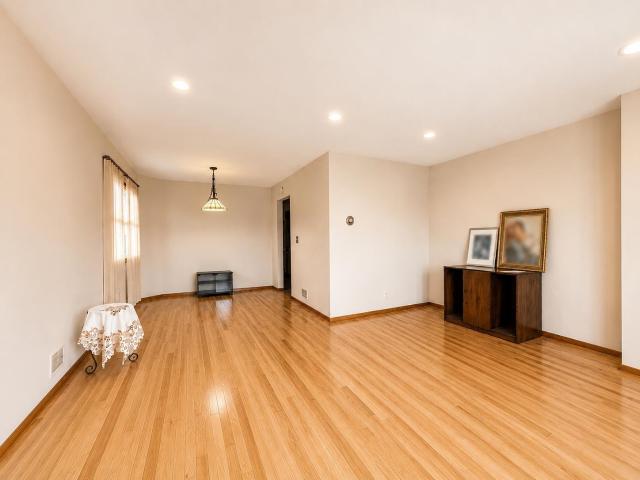 185 West 3Rd St # 1