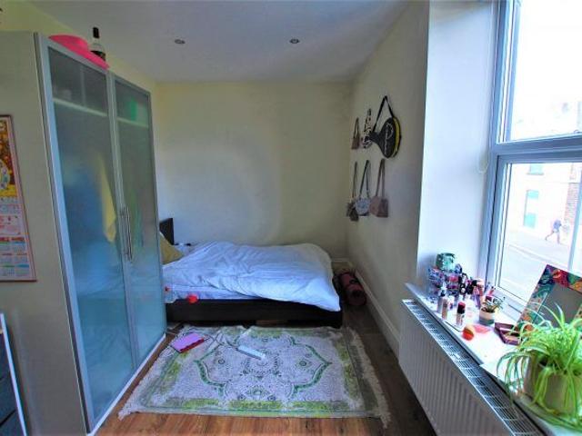 185 Whitham Road, Broomhill