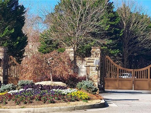 185 Trimble Crest Dr NE, Atlanta, GA 30342 | MLS #7723