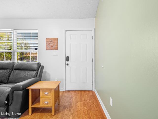 185 Tyler Pkwy
